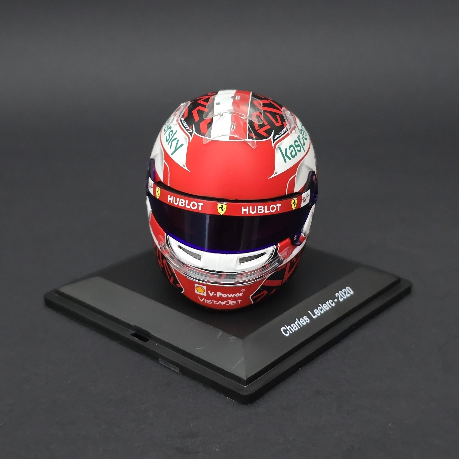 1:5 Charles Leclerc Ferrari 2020 Kask Figürü | Fırtına Garaj Diecast