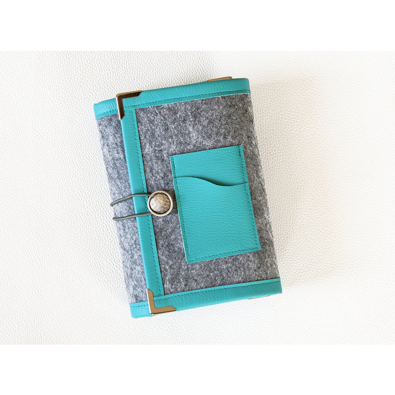 Gray turquoise/teal ring binder agenda/ organiser/ day planner ...