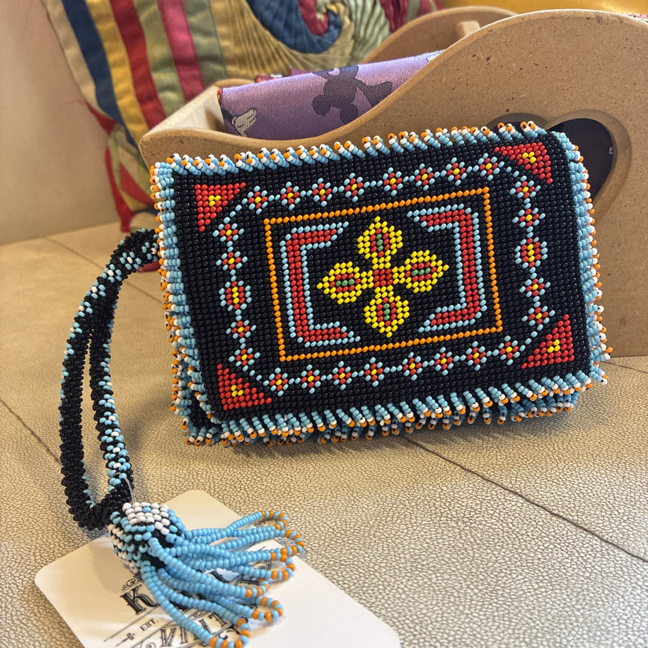 70’s Hand-Beaded Tribal Purse — Midnight Mosaic | Kırık Altı Vintage