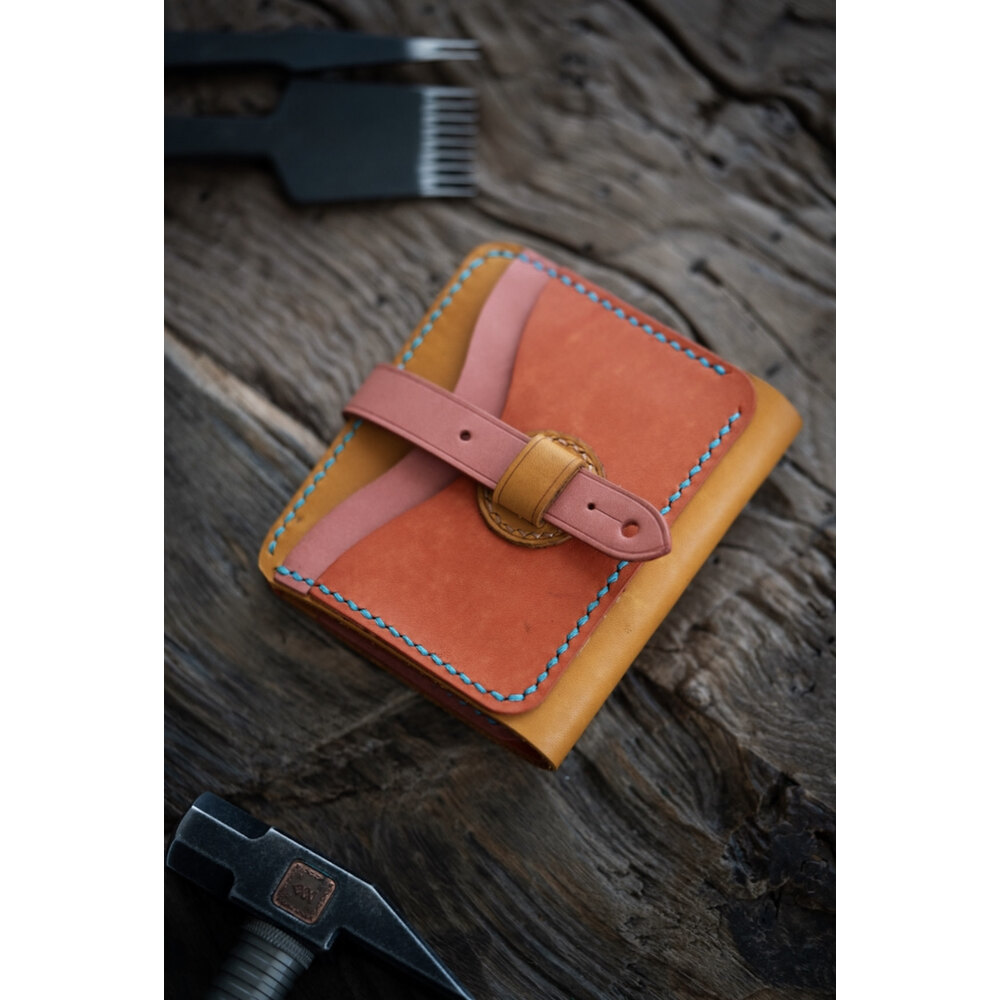 Model Barbie | Cogo leather