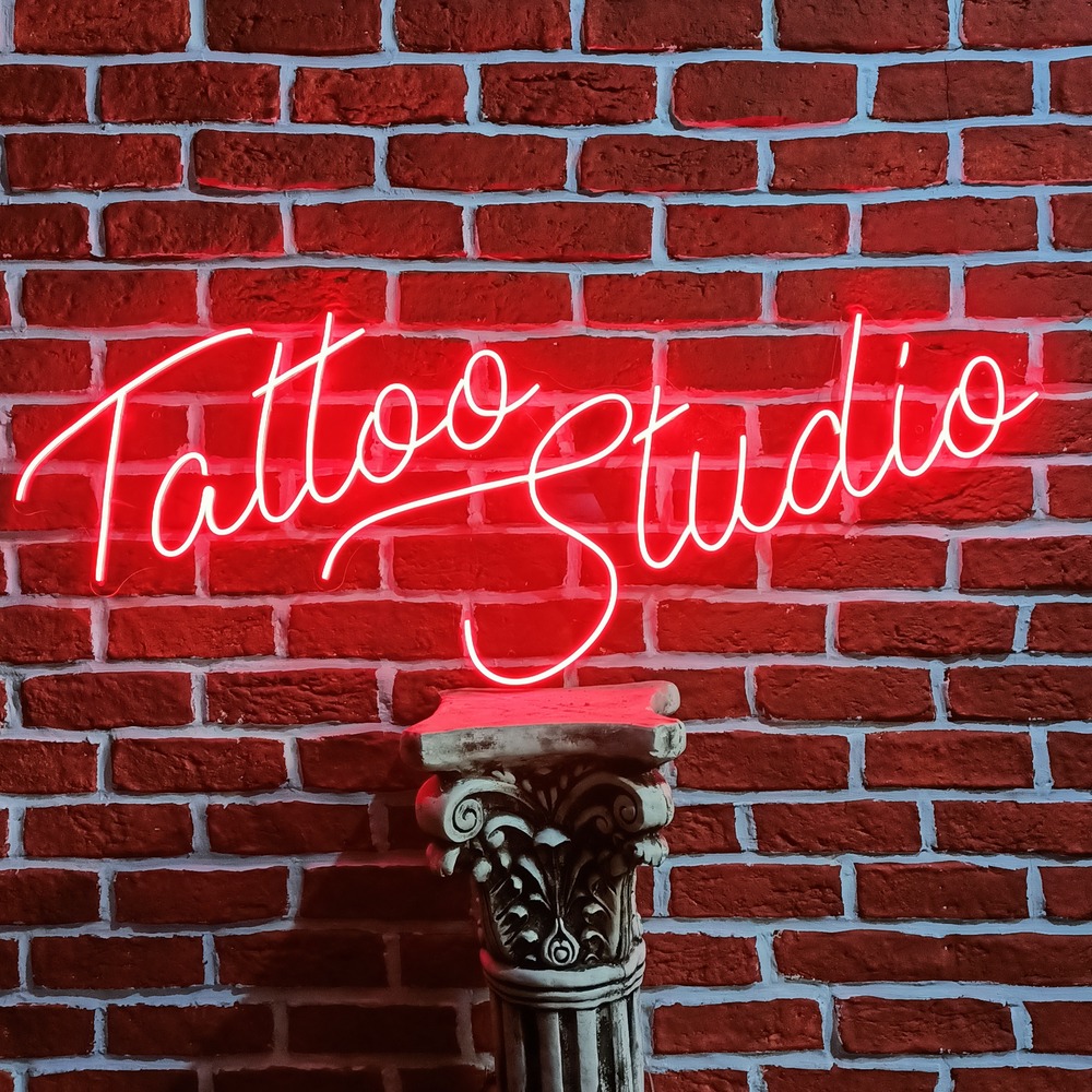 Tattoo Studio Neon Tabela | SKY NEON