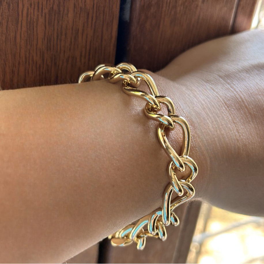 NOA İç İçe Geçmiş Zincir Formlu Altın Renkli Xuping Bileklik | BİJUKO TAKI