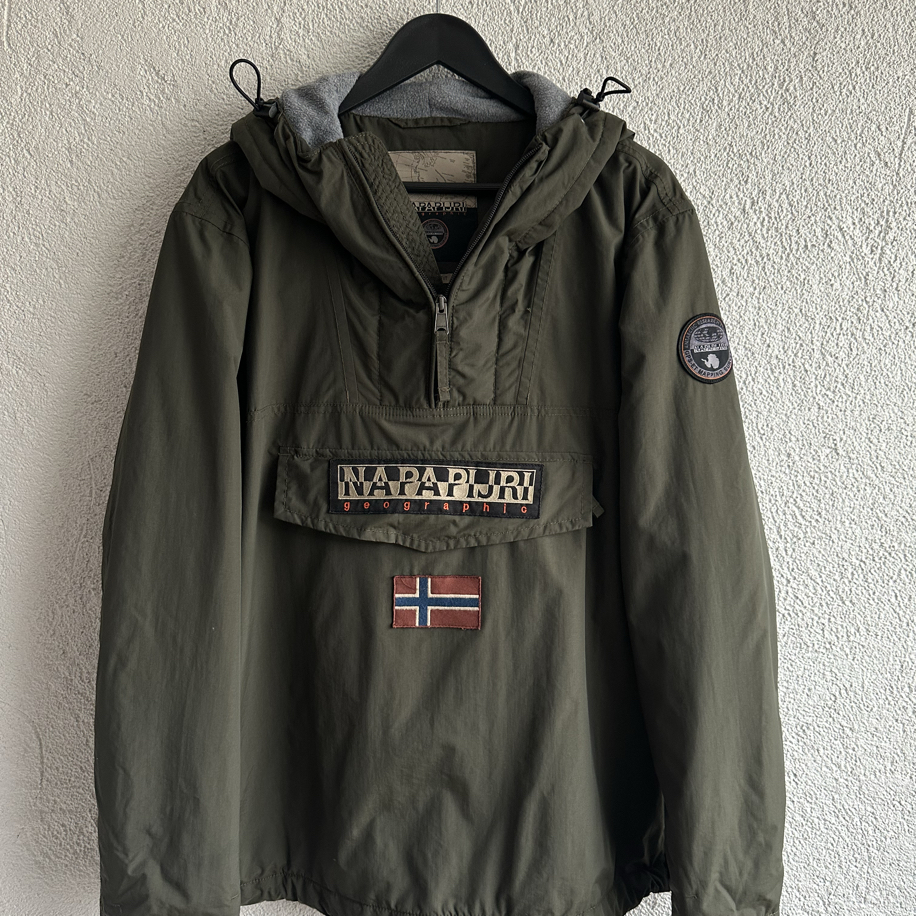 Vintage Napapijri Mont | Bizon Vintage