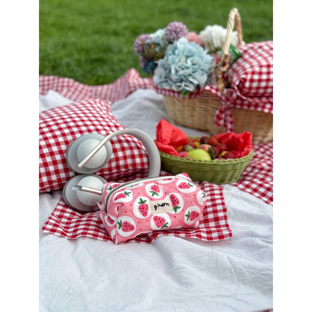 strawberry pinterest makyaj çantası | gmorn