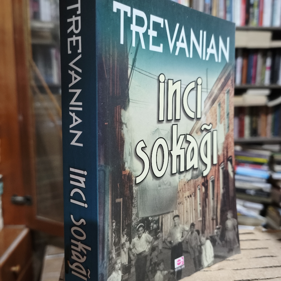 İnci Sokağı | Kurt Kitap