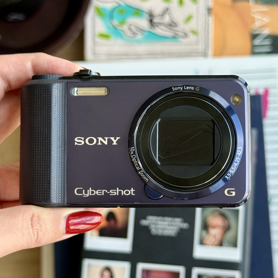 Sony Cybershot DSC HX7V | Soho camera