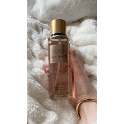 Victoria Secret Bare Vanilla | TWINKLECO