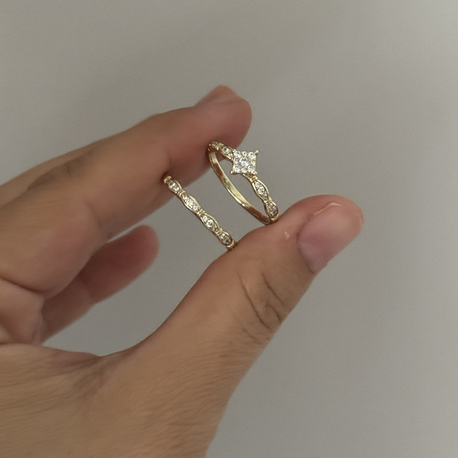 Xuping 2 Li taşlı yüzük | Aslı Eke Aksesuar