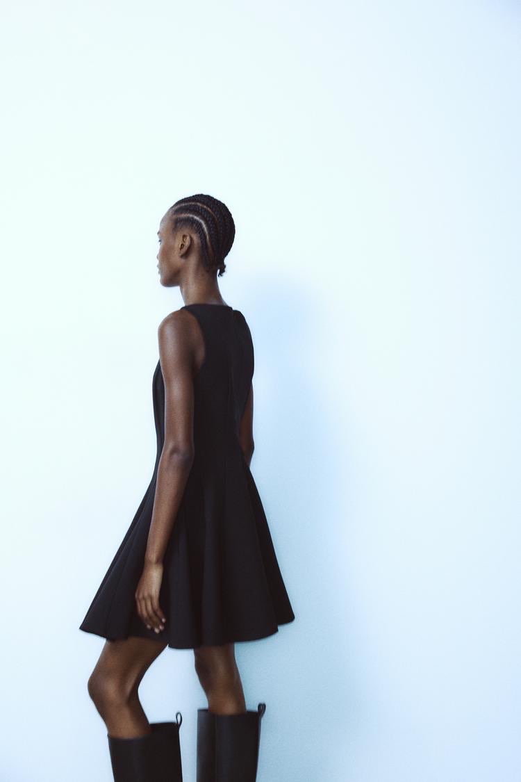 KELLY PİLELİ ELBİSE | CARACCI