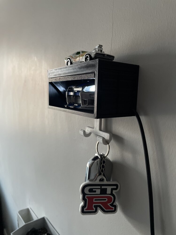 Skyline GTR R34 Garage Key | drivecharm